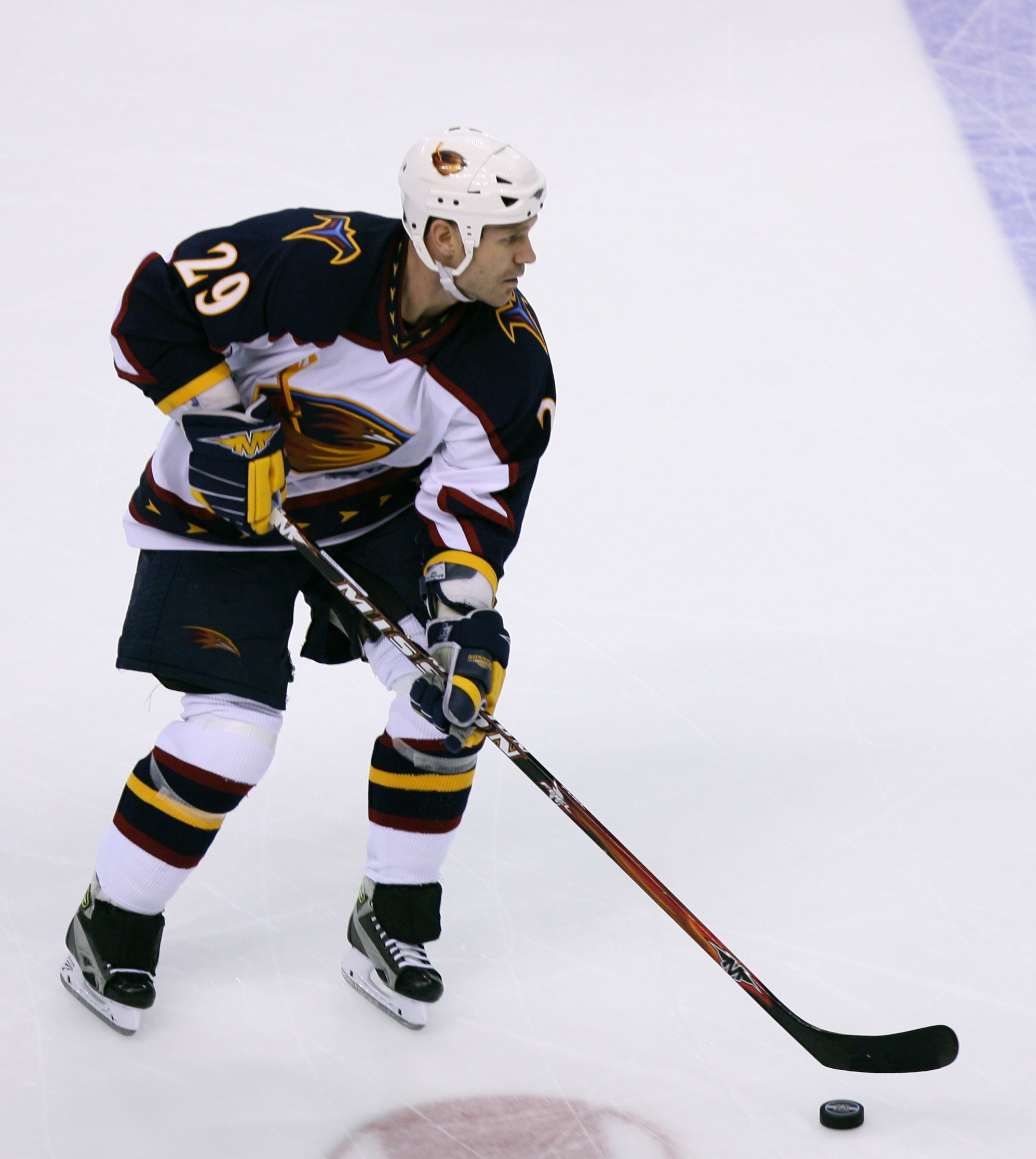 Brad Larsen – A Story of Hope and Healing – A Lamp Unto My Cleats